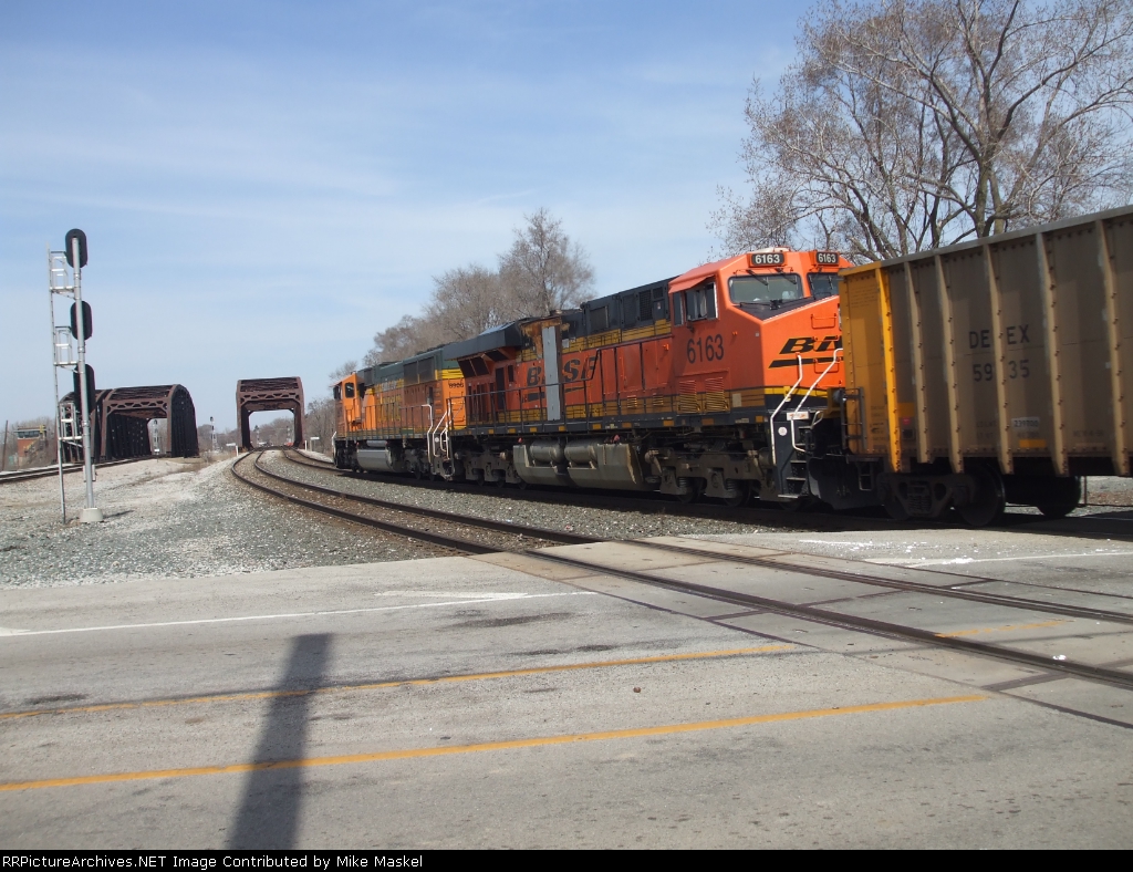 BNSF 8906